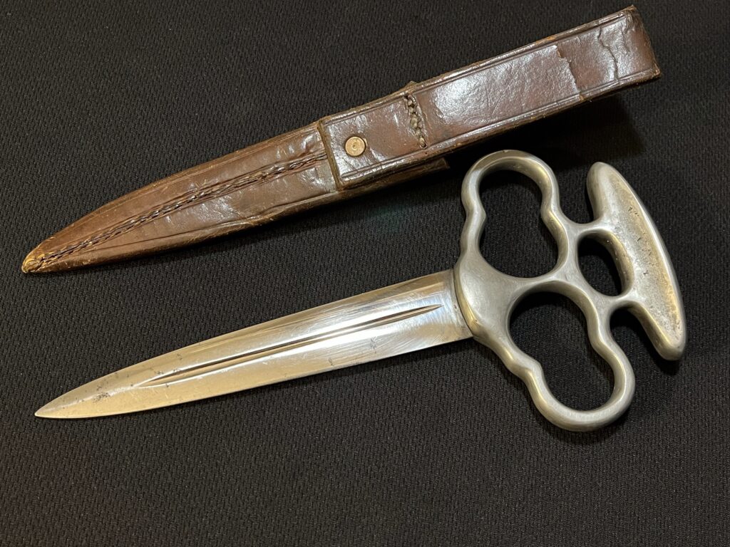 Sterile British Robbins Dudley Push Dagger -WW1/WWII Trench Fighting ...